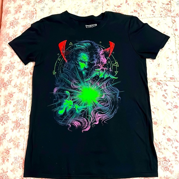 Marvel | Shirts | Marvel The Magical Dr Strange Tshirt Size S Men ...